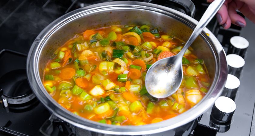 Ukusno poriluk varivo s mesom - moj recept!