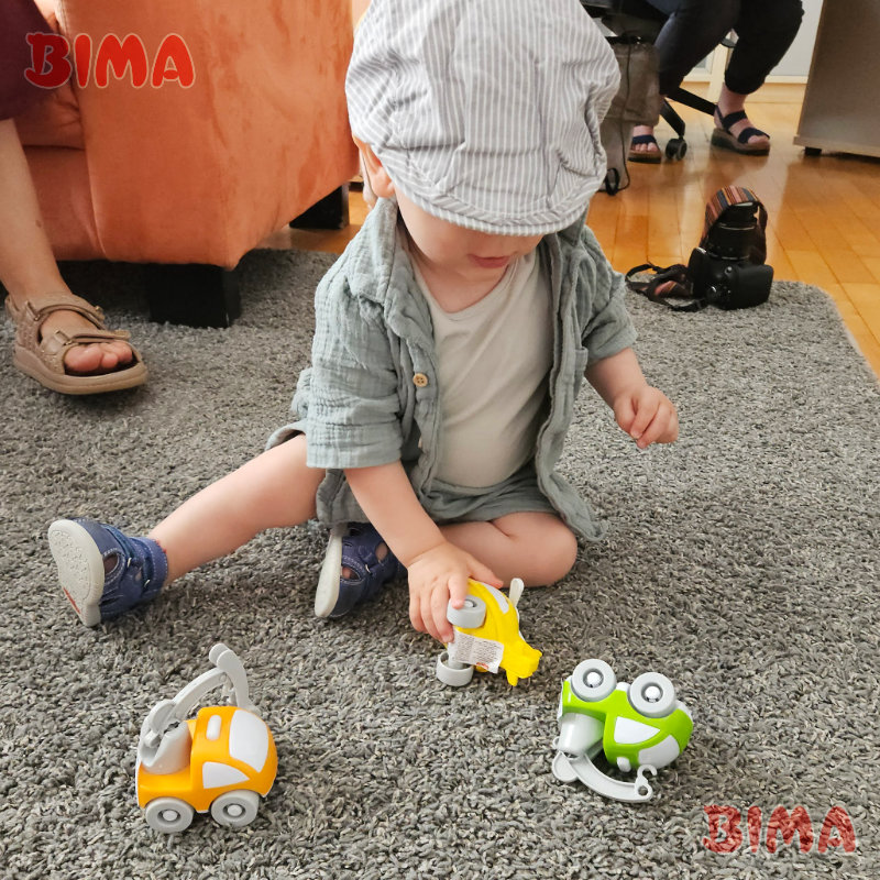 Vozila mini giants 8,5 cm | Bima Slovenija